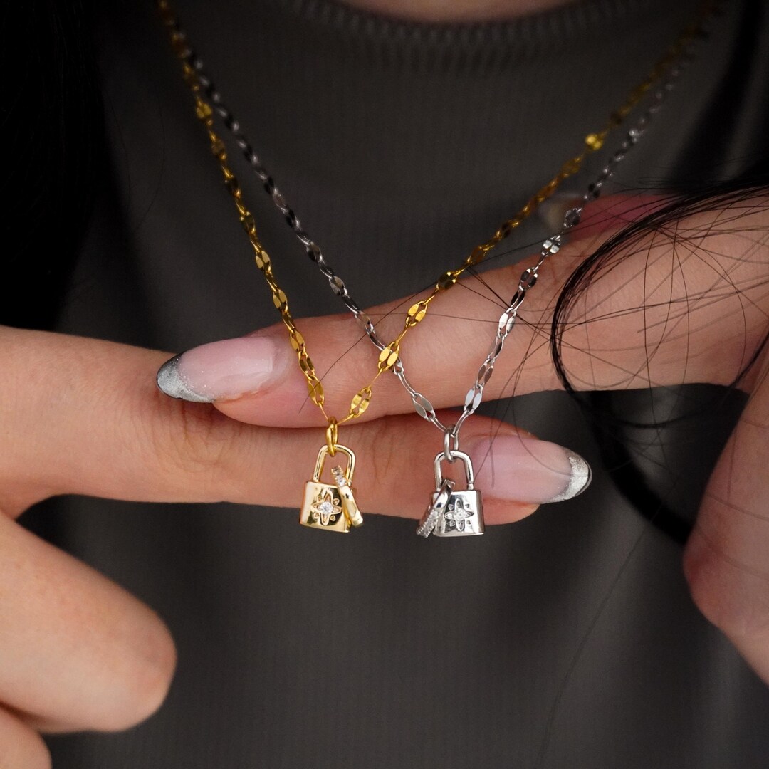 Elegant Lock and Key Necklace With Sparkling Charm – Gold or Silver ...
