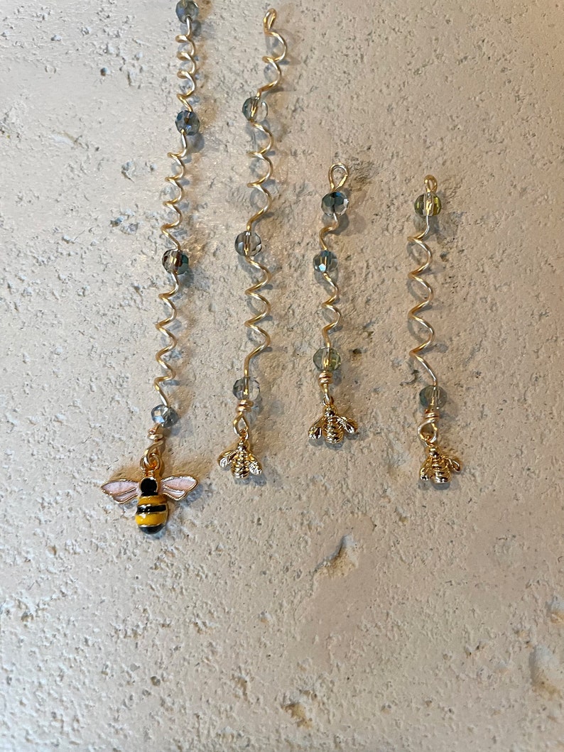 4 Piece Bumblebee SISTERLOCK Jewelry Set Bee Loc Jewels Beads Crystals ...