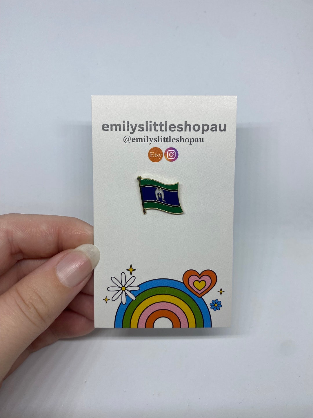 Torres Strait Islander Flag Pin - Etsy Australia