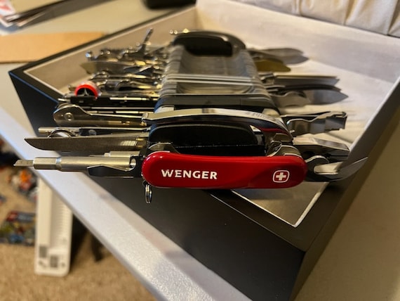 Wenger Swiss Army Knife Giant