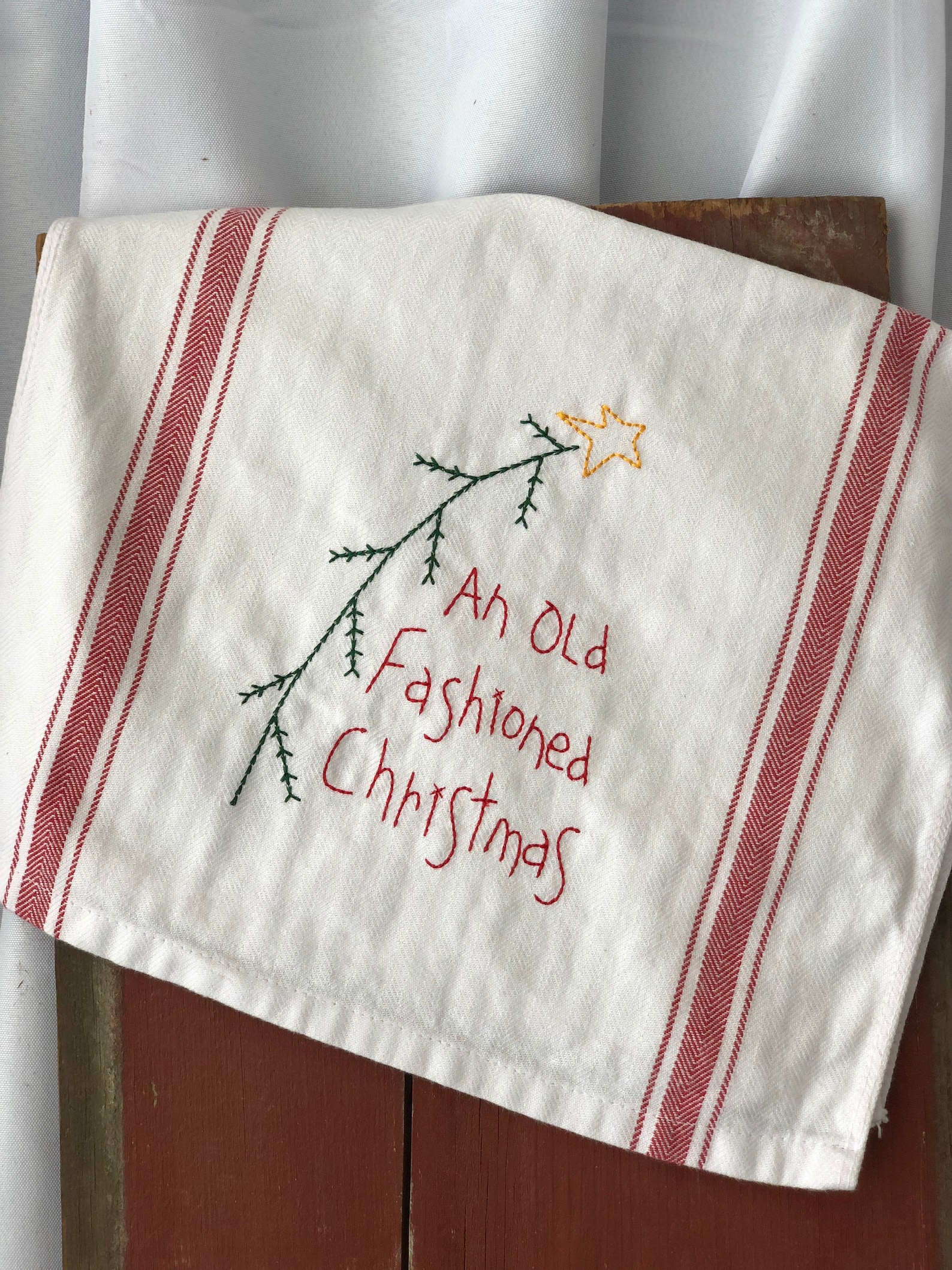 Christmas Tea Towel, Embroidered Towel, Vintage Decor, Embroidered ...