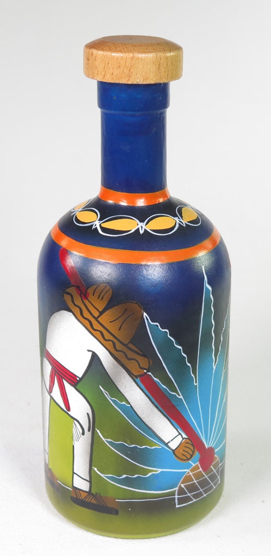 Mexican Tequila Shot Glass and Bottle Set With Tequila Making Scene ...
