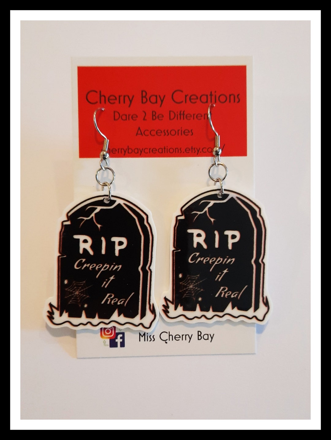 Creepin It Real Gravestone-spooky-gothic-emo-cemetery-halloween-weird ...