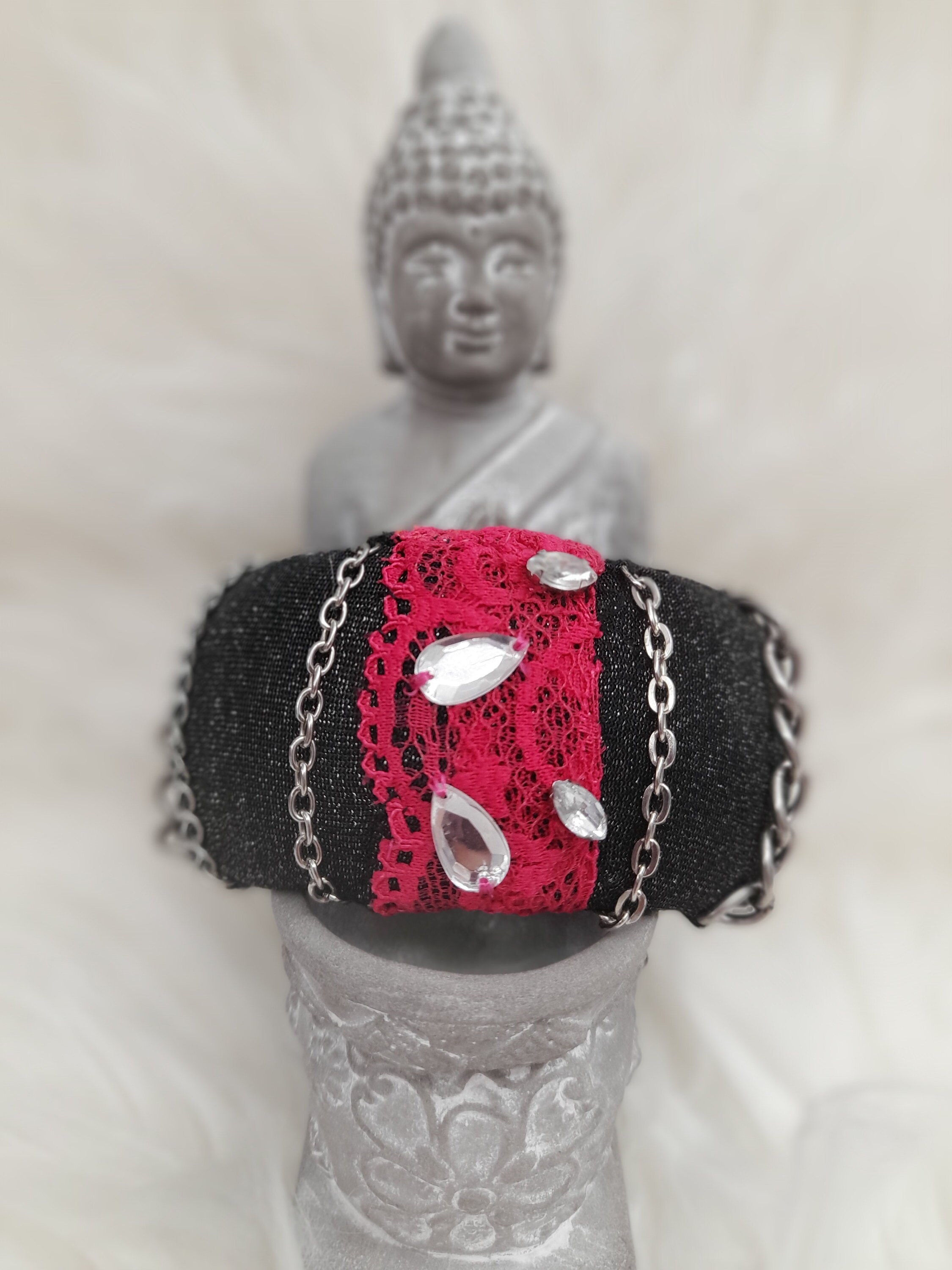 Ethical Bracelet Non-adjustable Hand Accessory Original Hand Jewel and ...