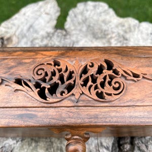 Handcarved Walnut Burl Wood Box, Christmas Gift - Etsy