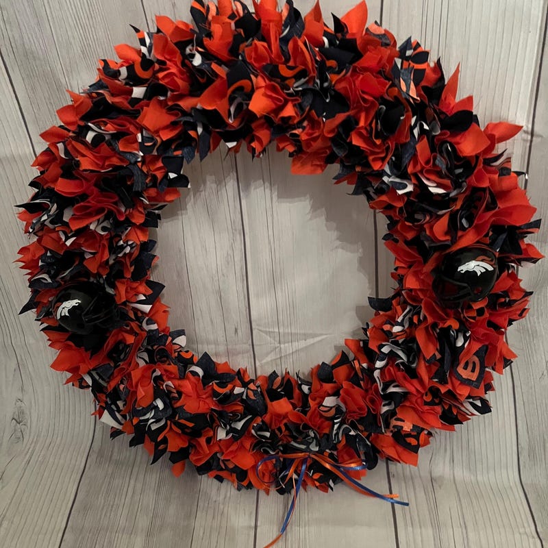 Broncos Wreath - Etsy