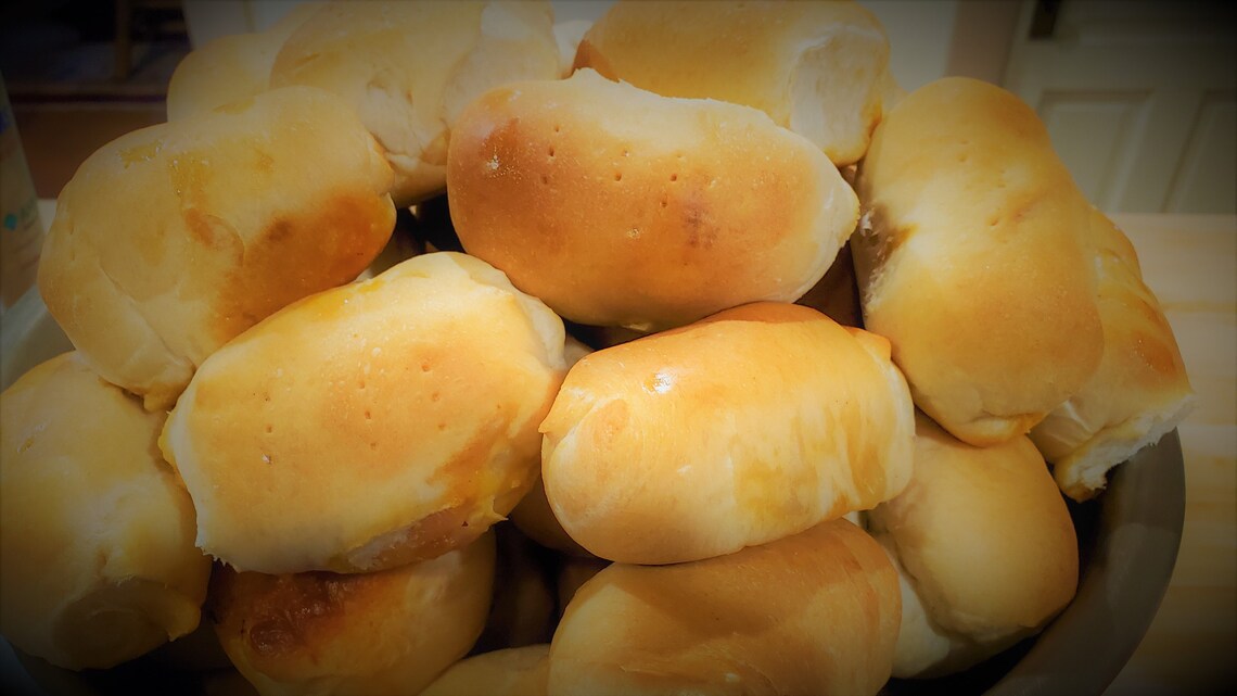 Fresh Made to Order Pepperoni Rolls - Etsy