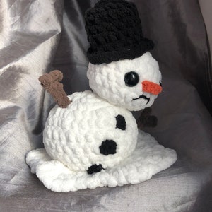 Puddles the Melting Snowman Crochet Pattern - Etsy