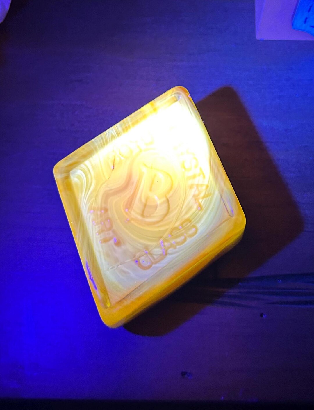 Boyd Glass Diamond Logo Banana Cream - Etsy