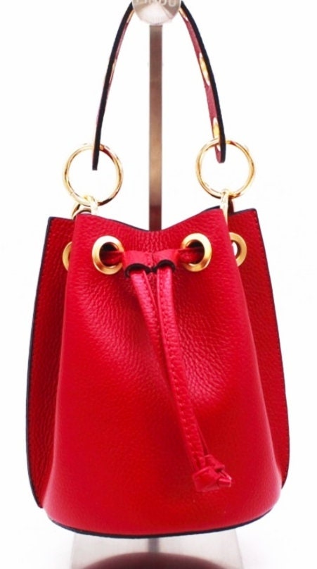 Small Chocolate Bag in Leather. Cube Bag. Various Colors. - Etsy Canada