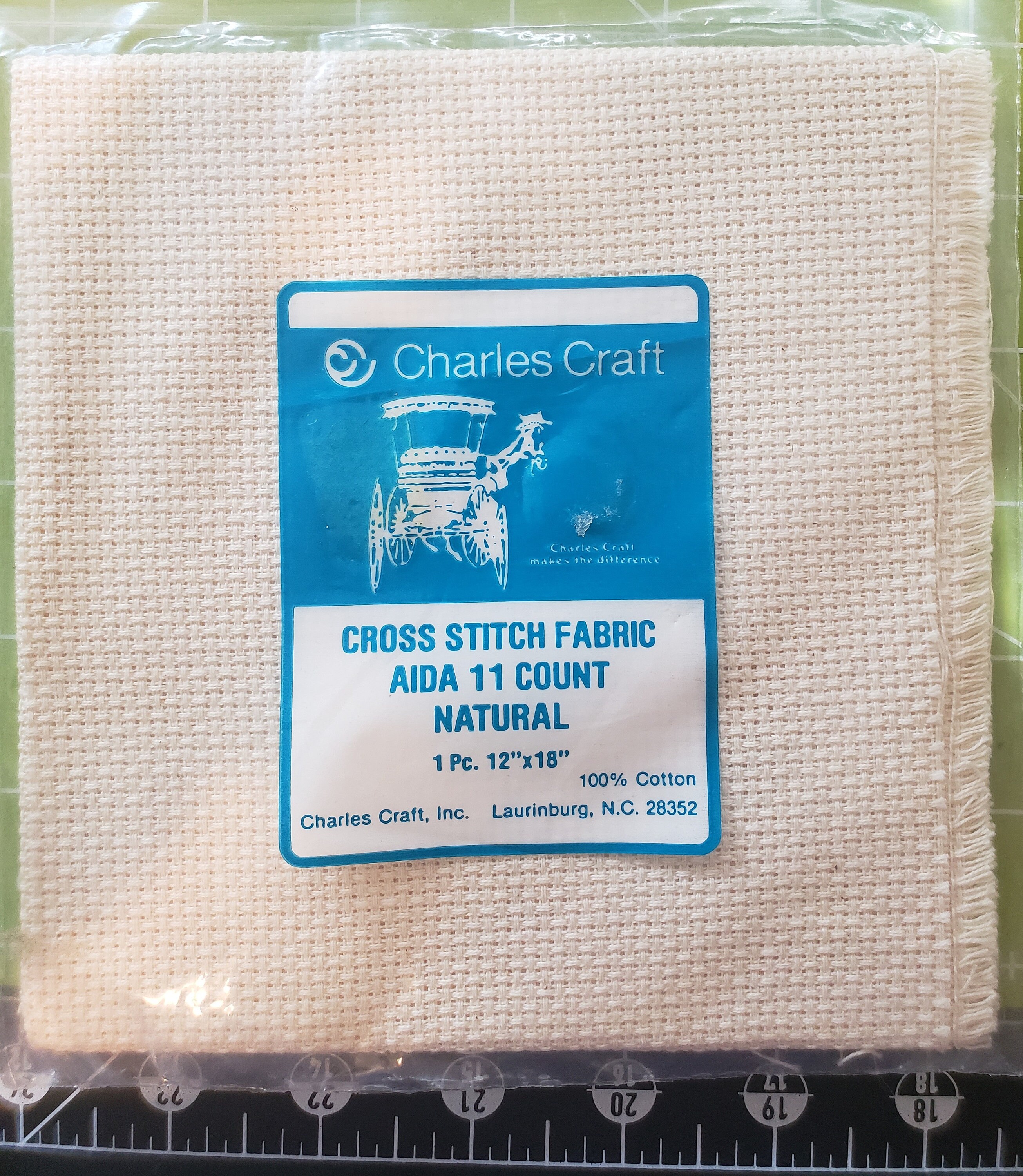 Counted Cross Stitch Aida Cloth Assorted Sizes VINTAGE FIND - Etsy