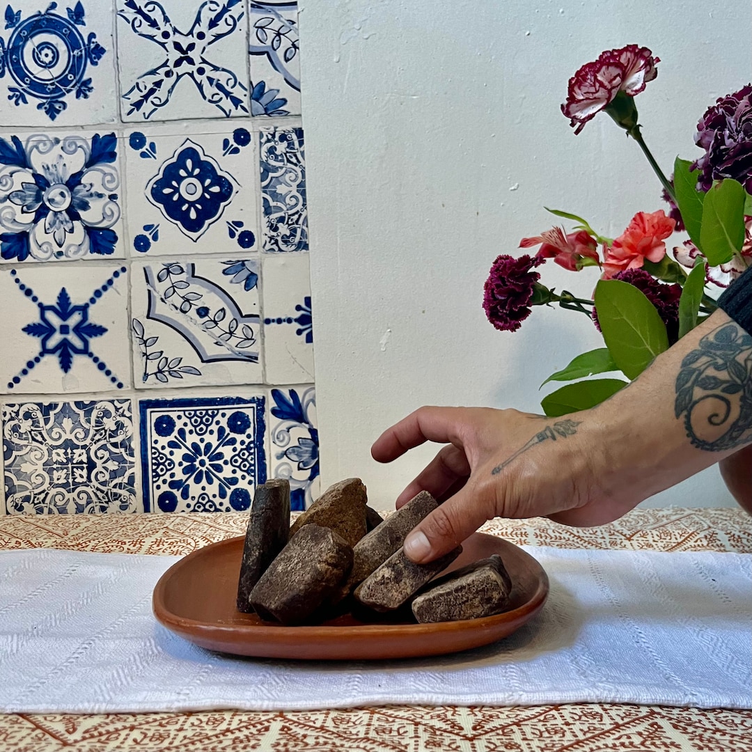 Oaxacan Hot Chocolate Artesanal Ceremonial Cacao Drinking Choco Mexico ...