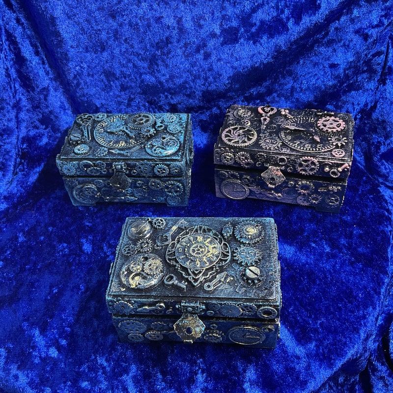 Steampunk Resin Jewelry - Etsy