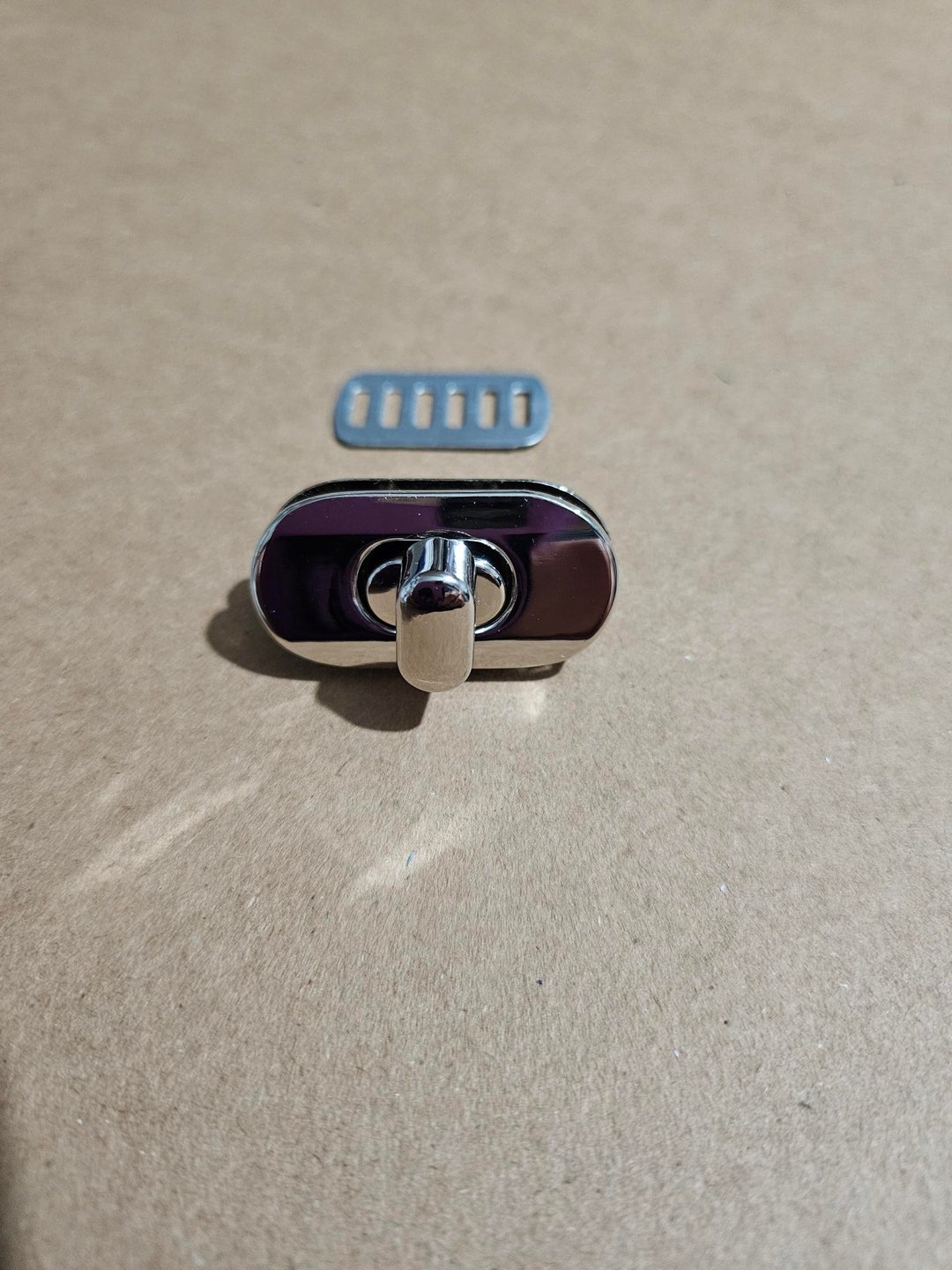 2- in a Pack. Sliver Twist Lock, Bag Lock Accessories, Twist Lock ...