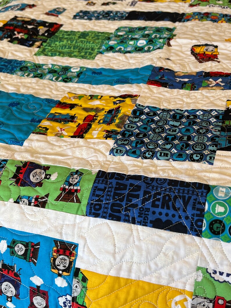 Thomas the Train Quilt - Etsy