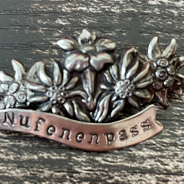 Edelweiss Brooch - Etsy