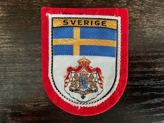 Vintage Patch SWEDEN Sverige Swedish Flag Coat of Arm… - Gem