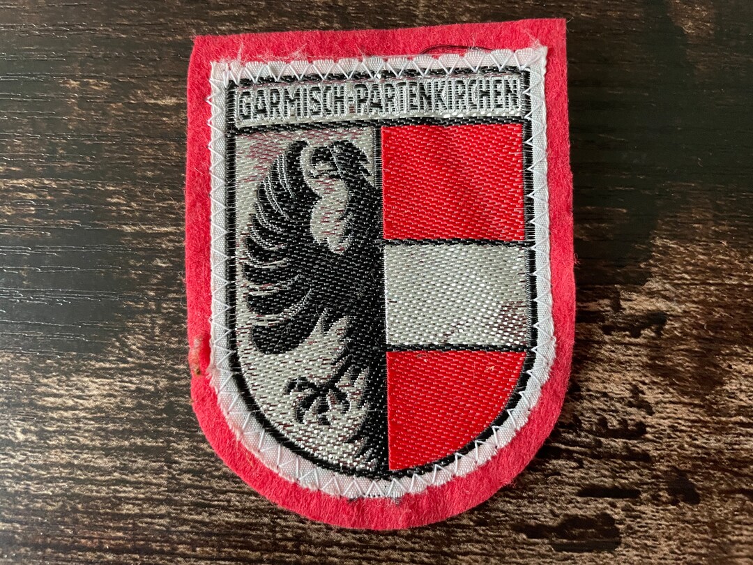 Vintage Patch Garmisch Partenkirchen Bavaria GERMANY Skiing Resort Sew ...