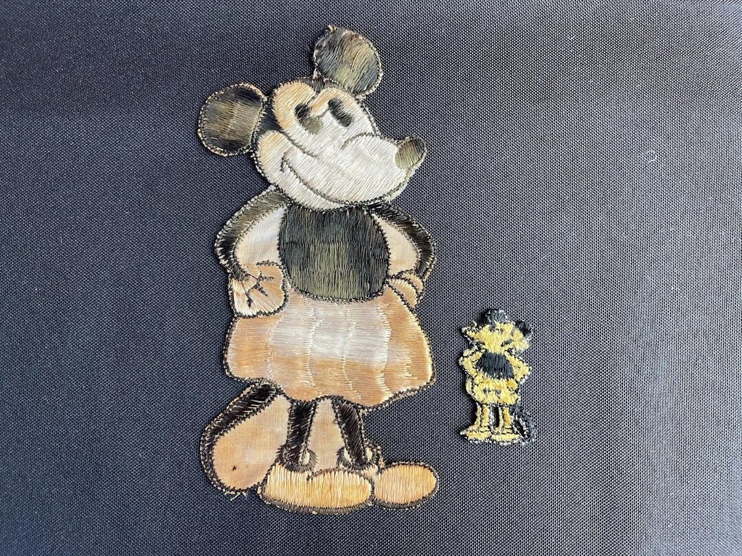 Large 1950s Embroidered Minnie Mouse Patch – Mid-century Cartoon ...