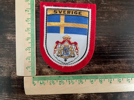 Vintage Patch SWEDEN Sverige Swedish Flag Coat of Arm… - Gem