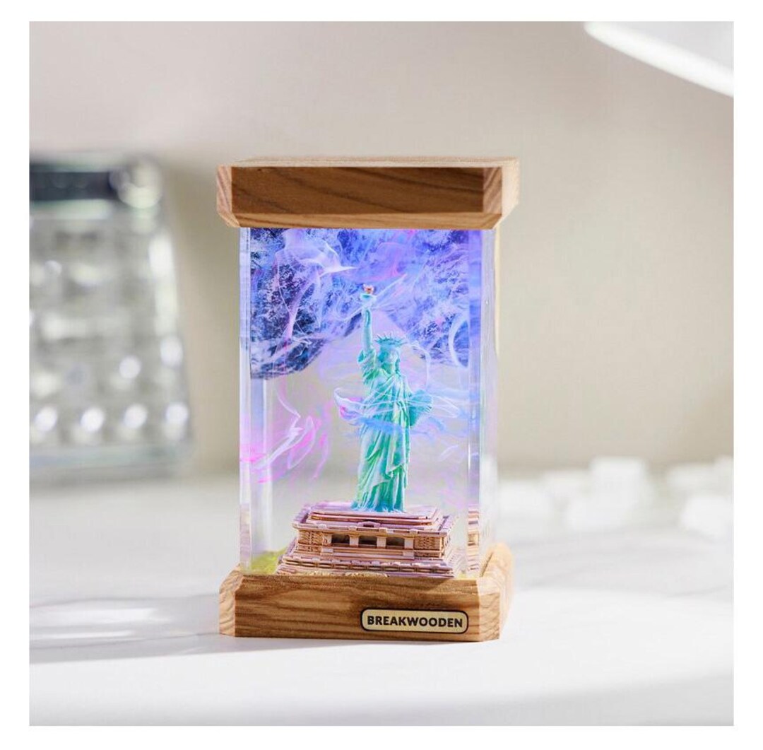 Torri Gate Resin Lamp, Japanese Lamp, Custom Epoxy Art Lamp, Custom ...