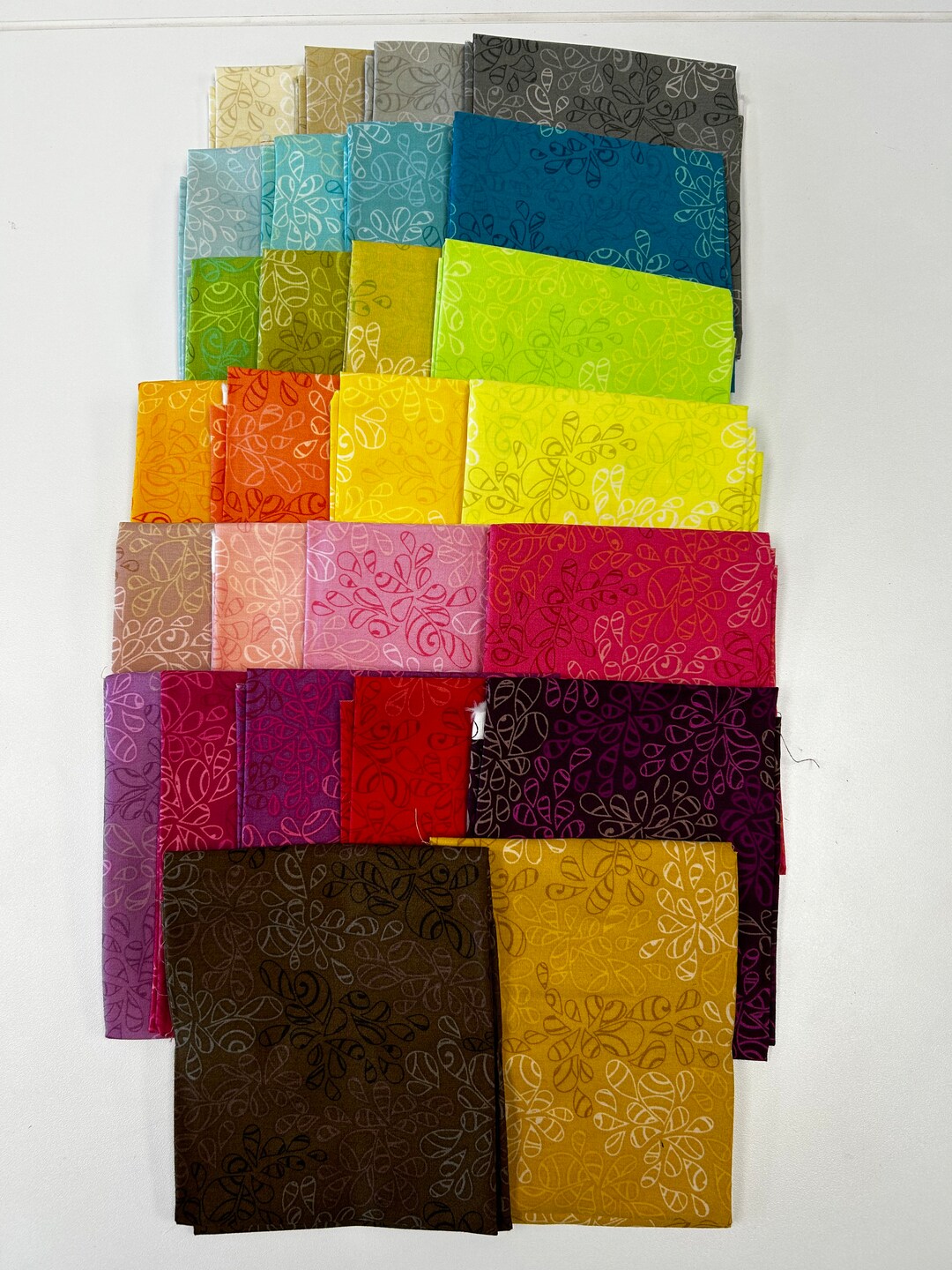 Nature Elements - Bundle of 27 Fat Quarters - Blender Floral - Mfg. Art ...