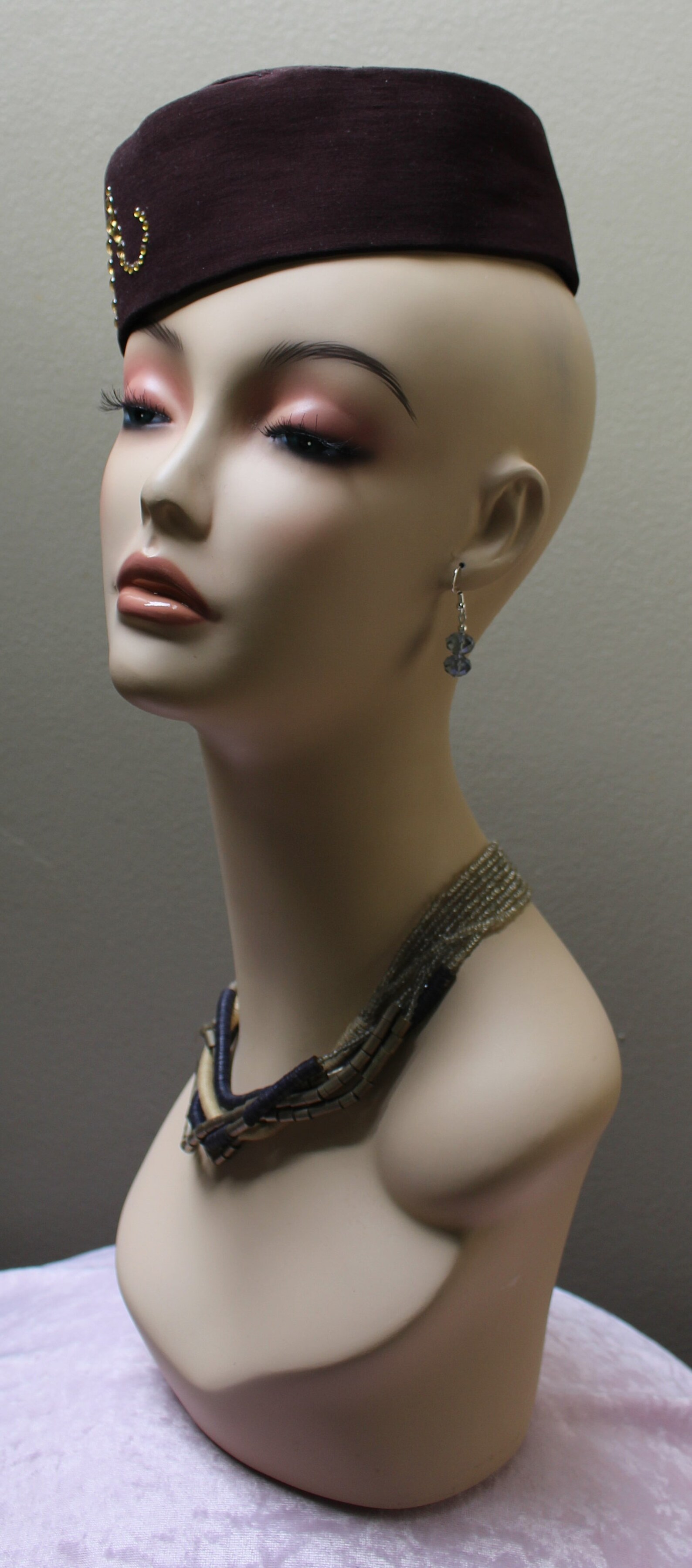 New Hand Made Women's 40's Style Pillbox Hat by Alexander & Hallatt in ...