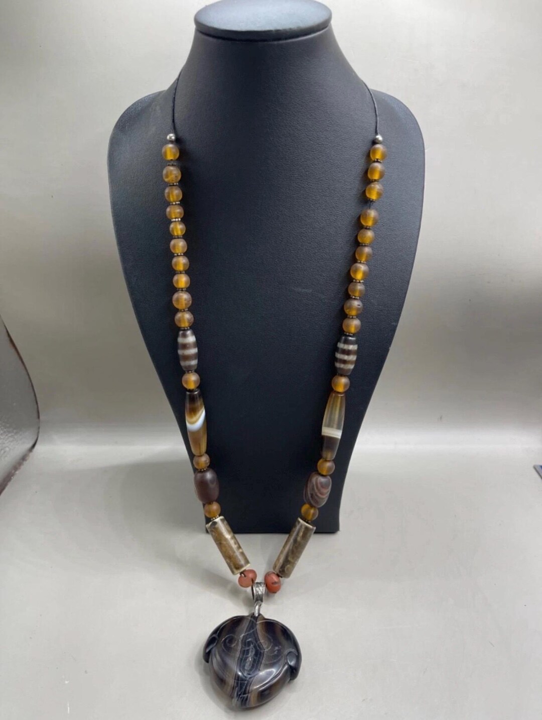 Ancient Greco Bactrian Banded Agate & Carnelian Stone Beads Necklace ...