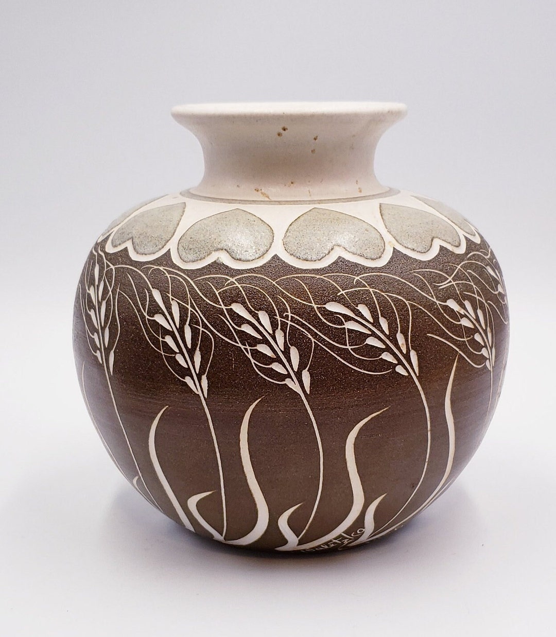 Vintage Pottery Clay Vase - Beige & Bown Pottery - Decorated With ...