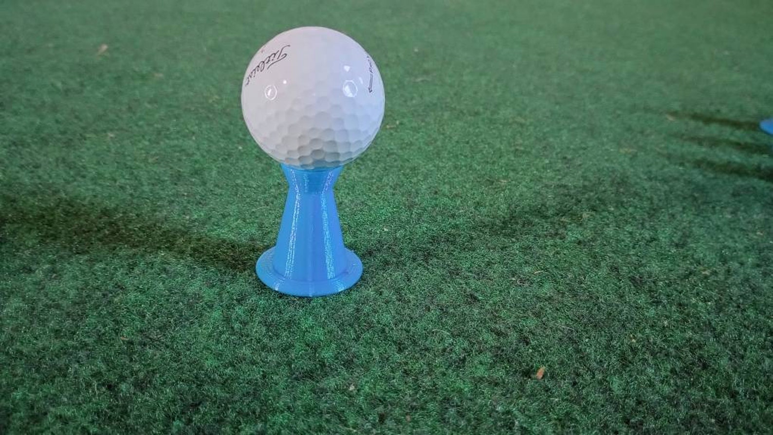 Golf Mat Tees: Flexible TPU Simulator Tees - 7 Pack Pick Size and Color ...