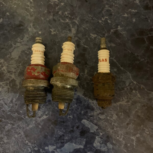 Vintage Spark Plug - Etsy