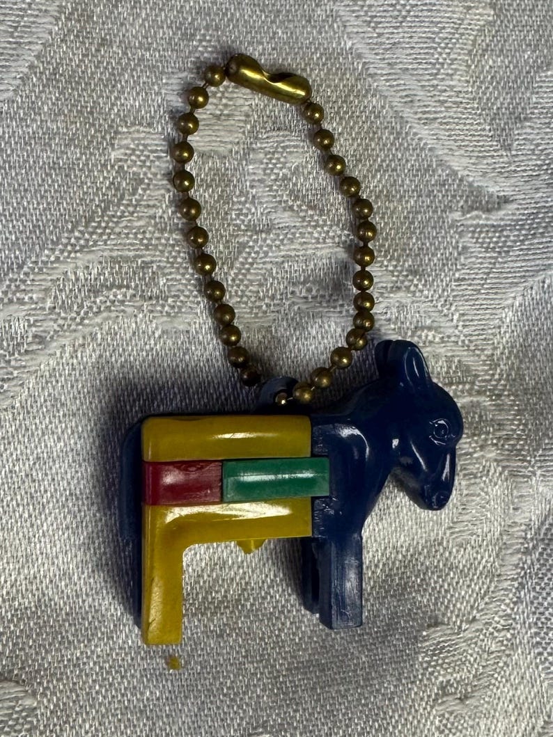 Vintage Puzzle Keychain 1950-1960 (group2)-choice - Etsy