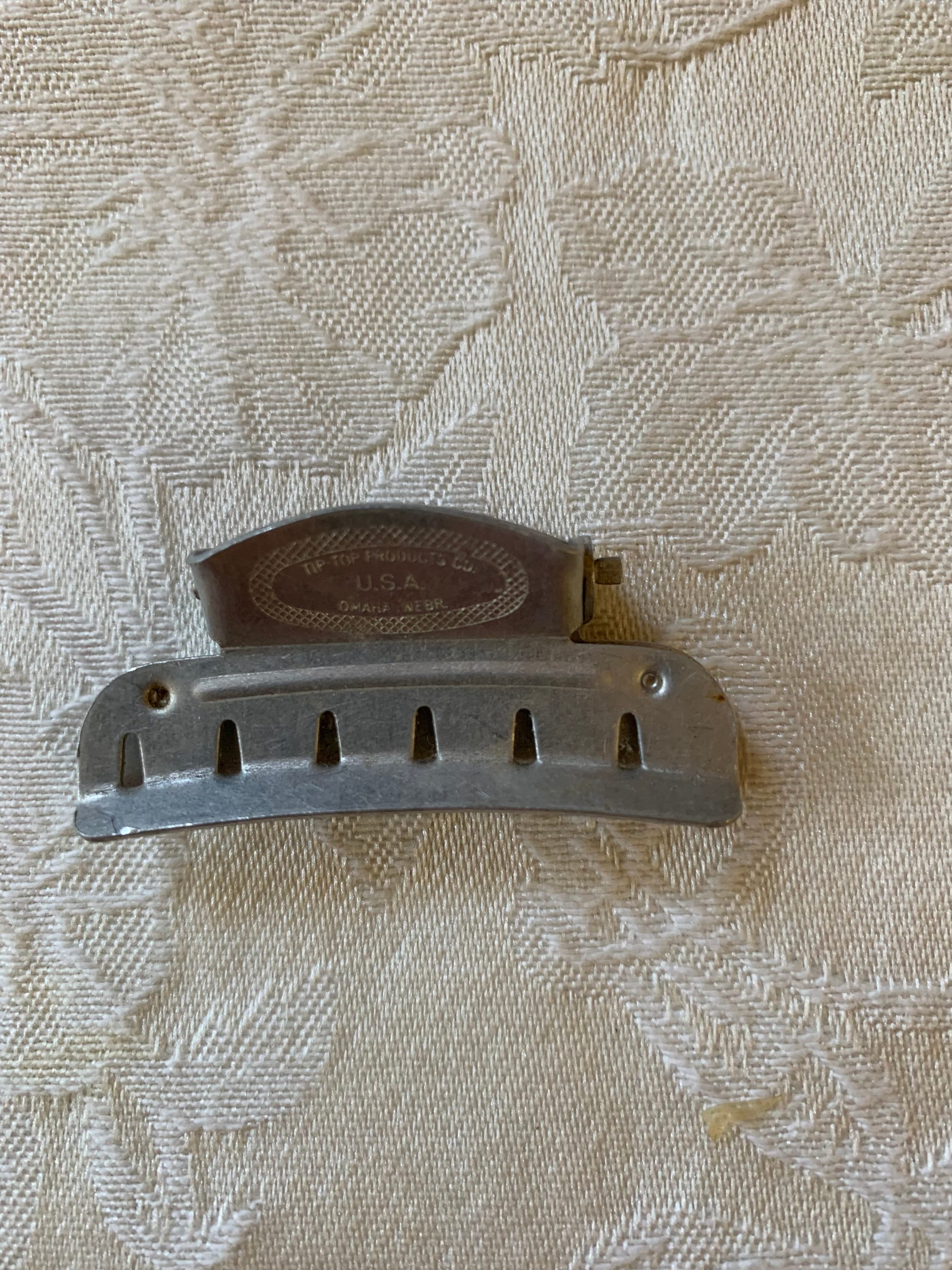 Vintage/antique Wave Hair Clips Salon Decor Theater Props - Etsy