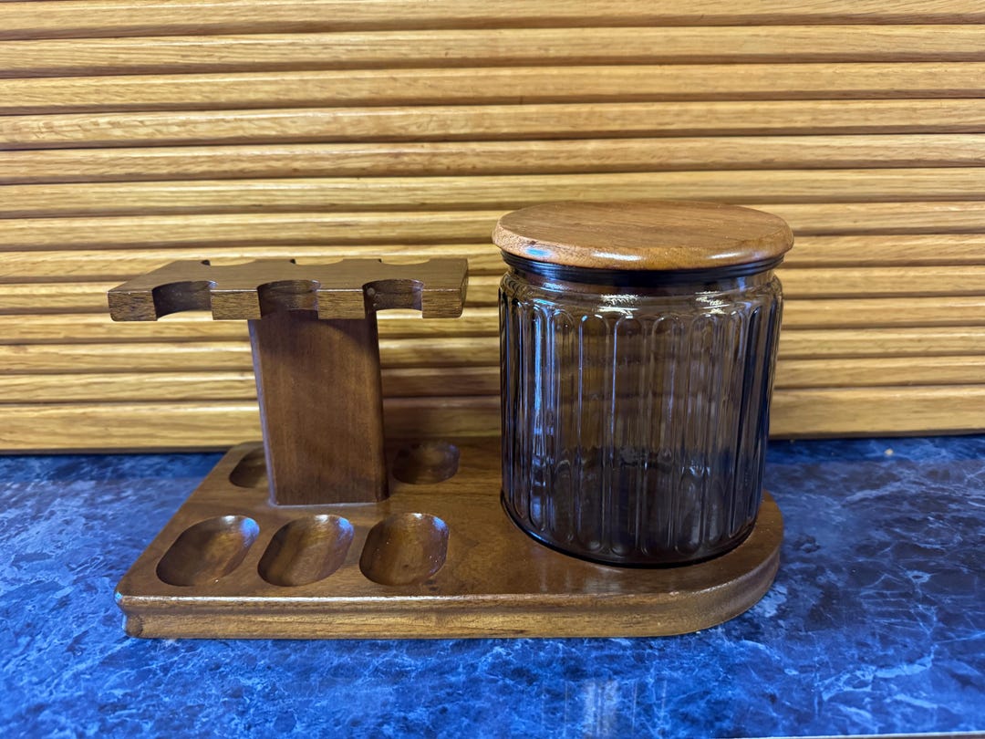 Vintage Decatur Industries Walnut 6 Pipe Stand With Glass Aztec Humidor ...