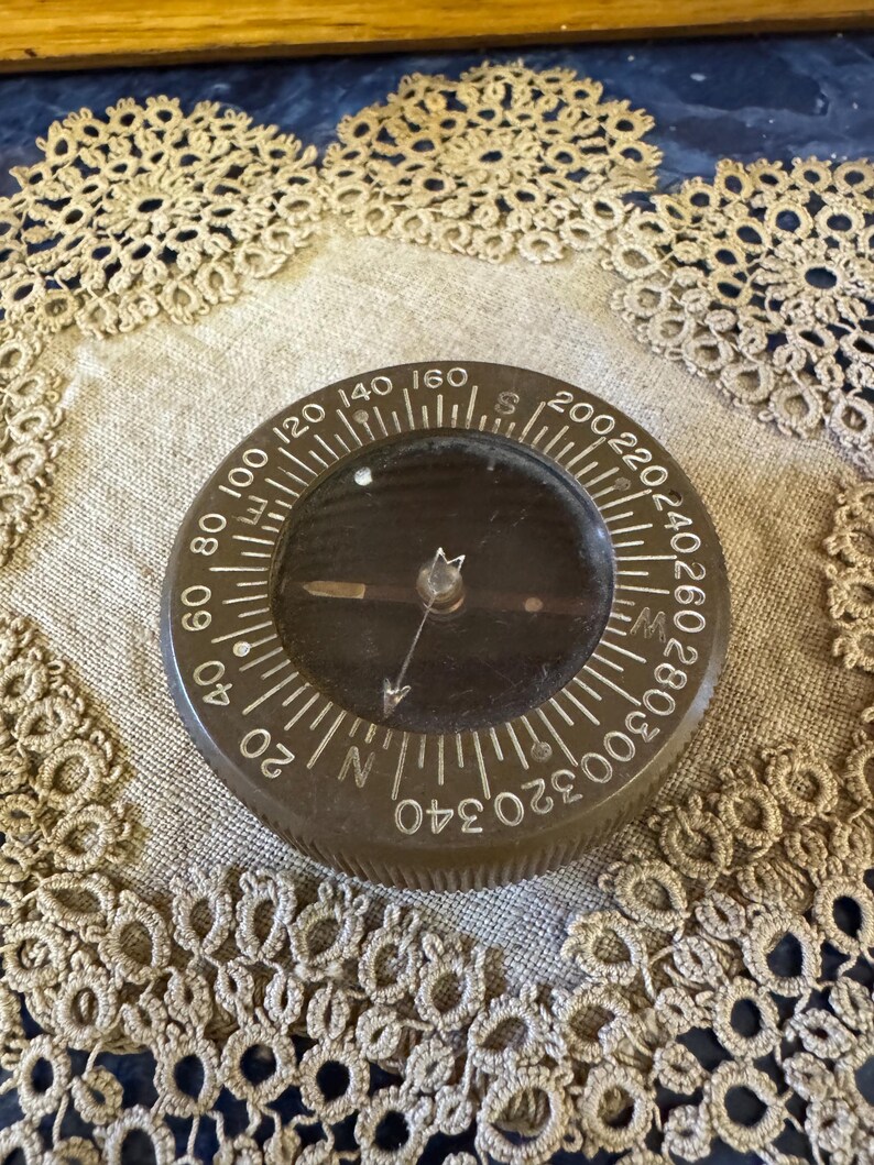 Vintage WWII Wrist Compass-superior Magneto Corp - Etsy