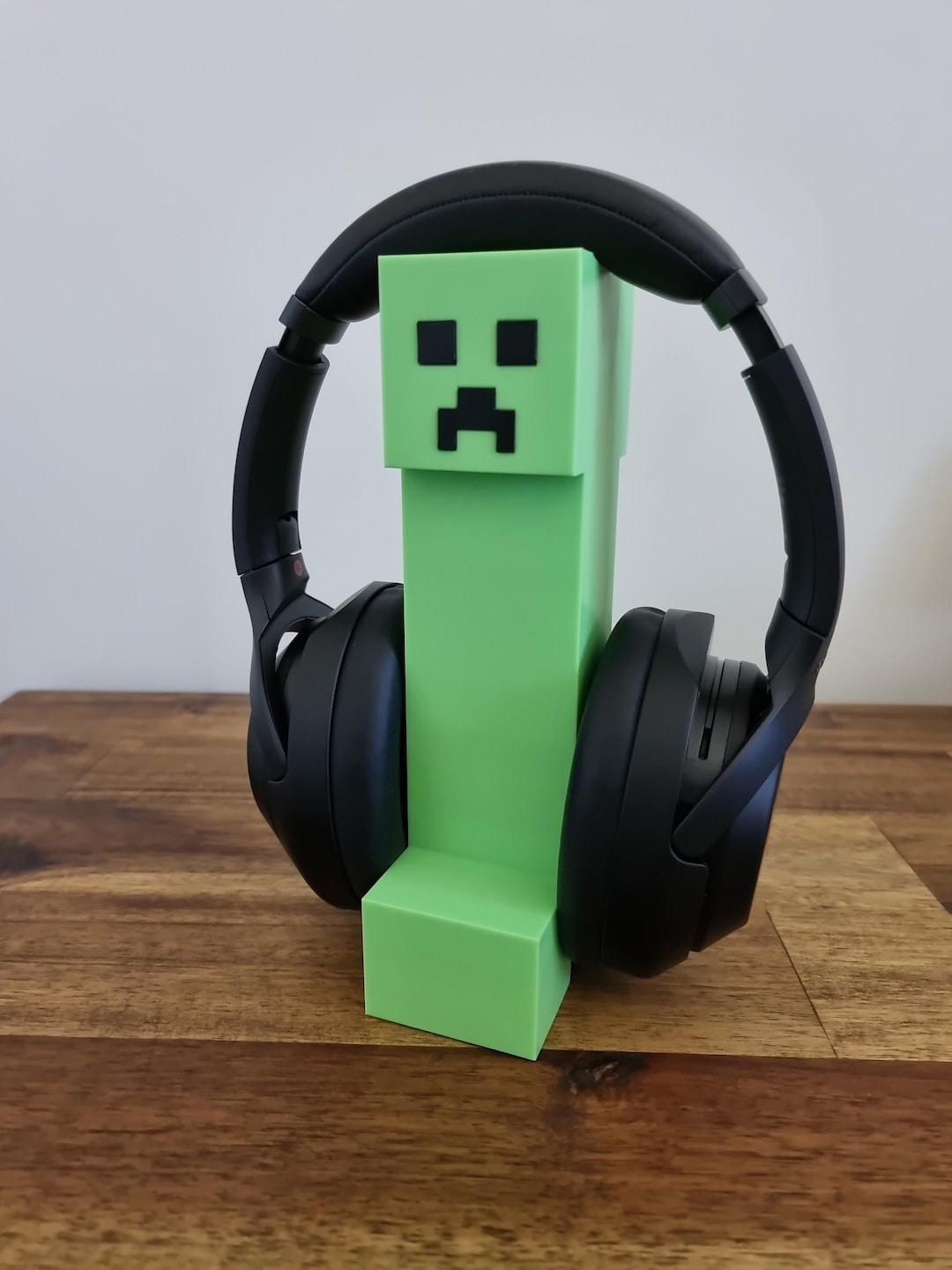 Minecraft Creeper Inspired Headphone Stand 3d Printed Video Game ...