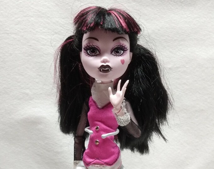 Monster High Draculaura Original Ghouls First Wave Collector Doll - Etsy