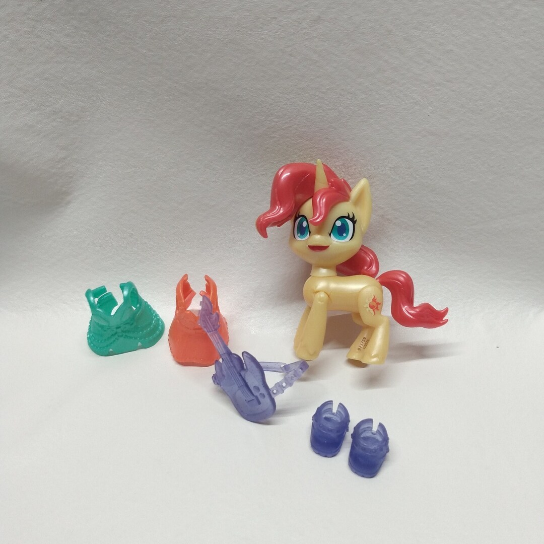 My Little Pony G4 Sunset Shimmer With Original Accessories 3'' Figure ...