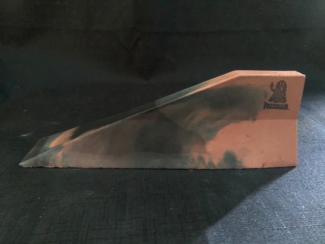 Fingerboard Obstacle Slanted Concrete Jersey Barrier Orange / Gray ...