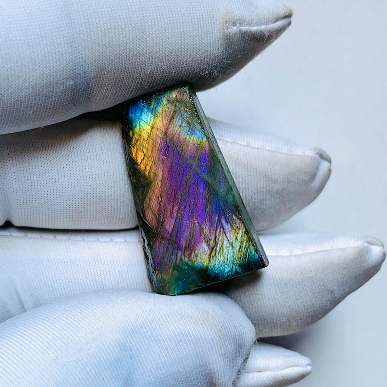 Natural Purple Fire Labradorite Rough Gemstone (27x16x8mm) – Uncut ...