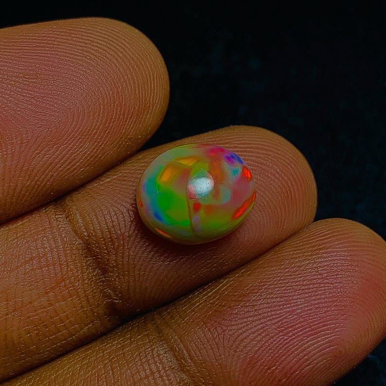 Natural Ethiopian Opal Cabochon Gemstone: Oval Shape, 4ct, 12x10x6mm ...