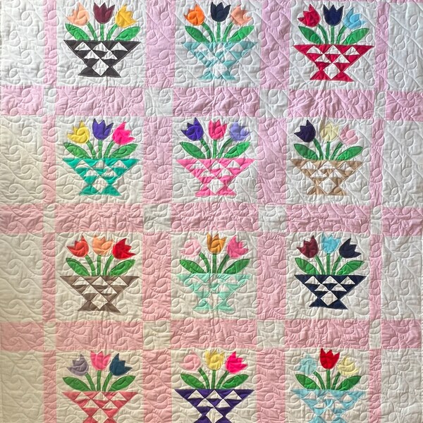 Tulip Quilt - Etsy