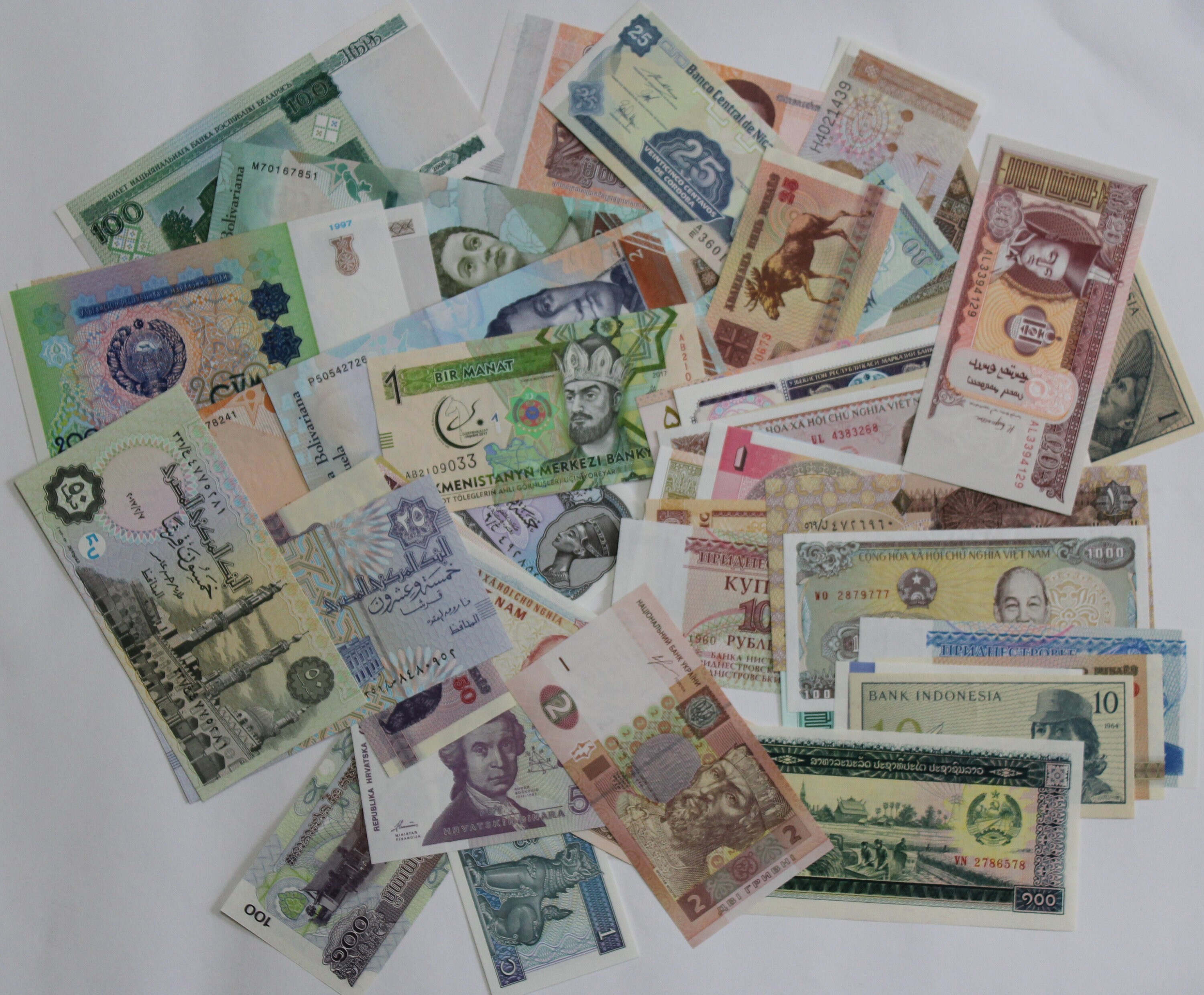 Lot 50 Different Types World Paper Money Banknotes Bank Fresh Etsy lot-50-different-types-world-paper-money-banknotes-bank-fresh-etsy