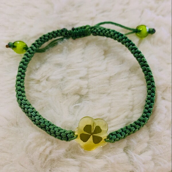 Real Four Leaf Clover Necklace - Etsy