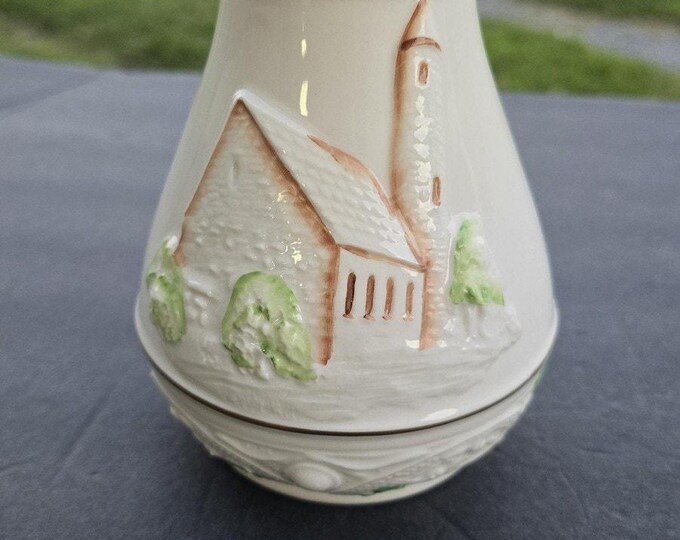 Belleek Ireland Porcelain Vase Celtic Cross Shamrock Gold Trim Embossed ...