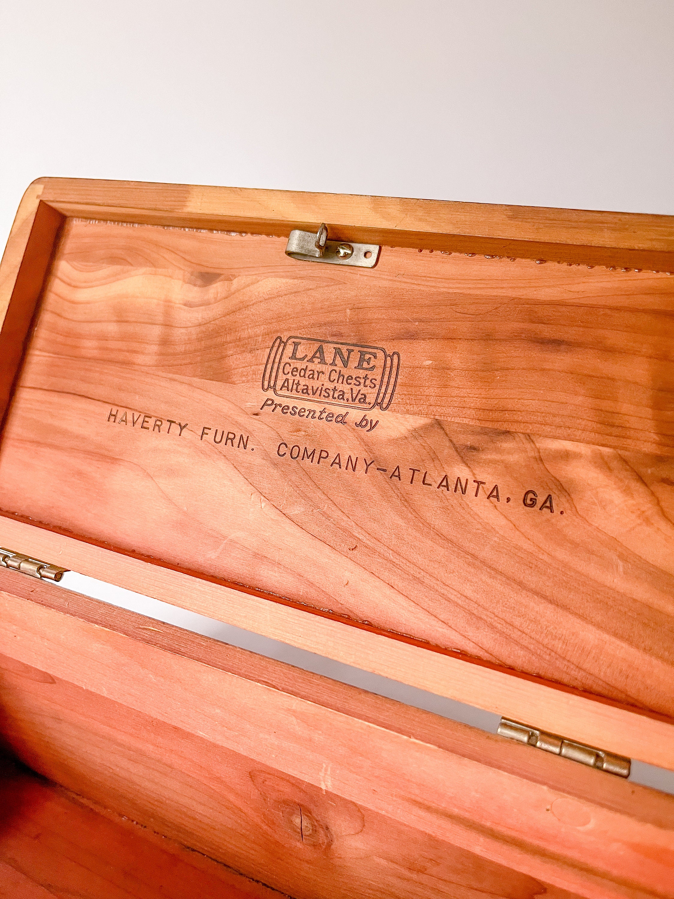 Vintage Miniature Lane Cedar Box, Decorative Box, Haverty Furniture Co ...