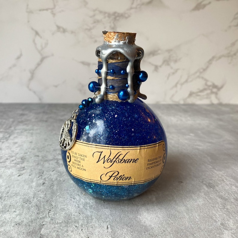Werewolf Potion | Decorative Potion Bottle | Fantasy Wizard Bookshelf ...
