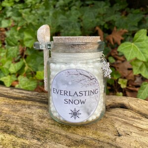 Everlasting Snow | Magical Apothecary Potion Bottle | Witch and Wizard ...