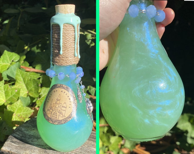 Underwater World Color Changing Potion Magical Apothecary Potion Bottle ...