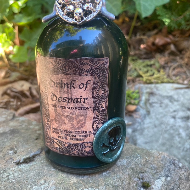 Drink of Despair | Color Changing Decorative Potion Bottle | Halloween ...